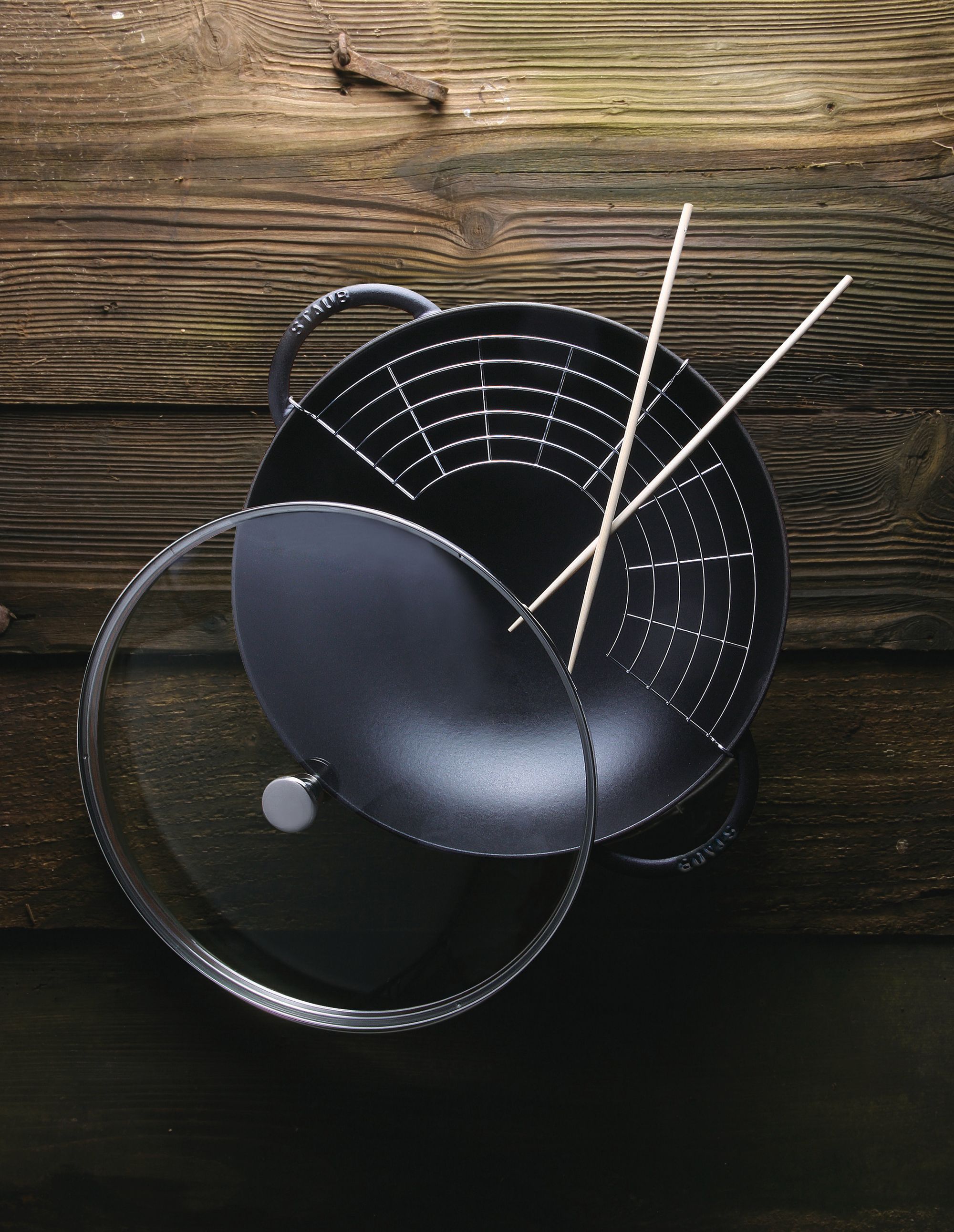 Staub Wok 37cm Black