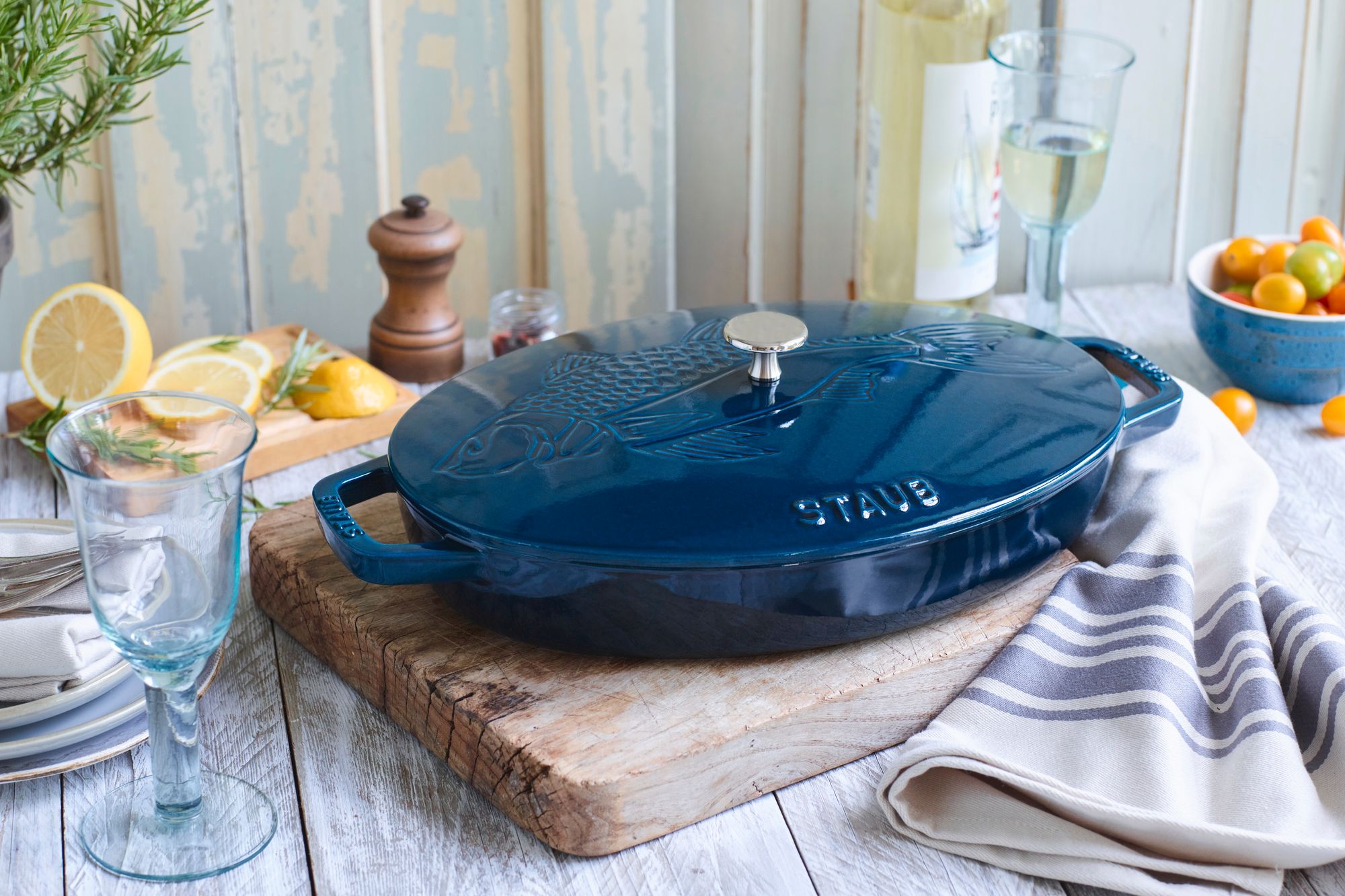 Staub Oval Dish 32cm La Mer 'Fish'